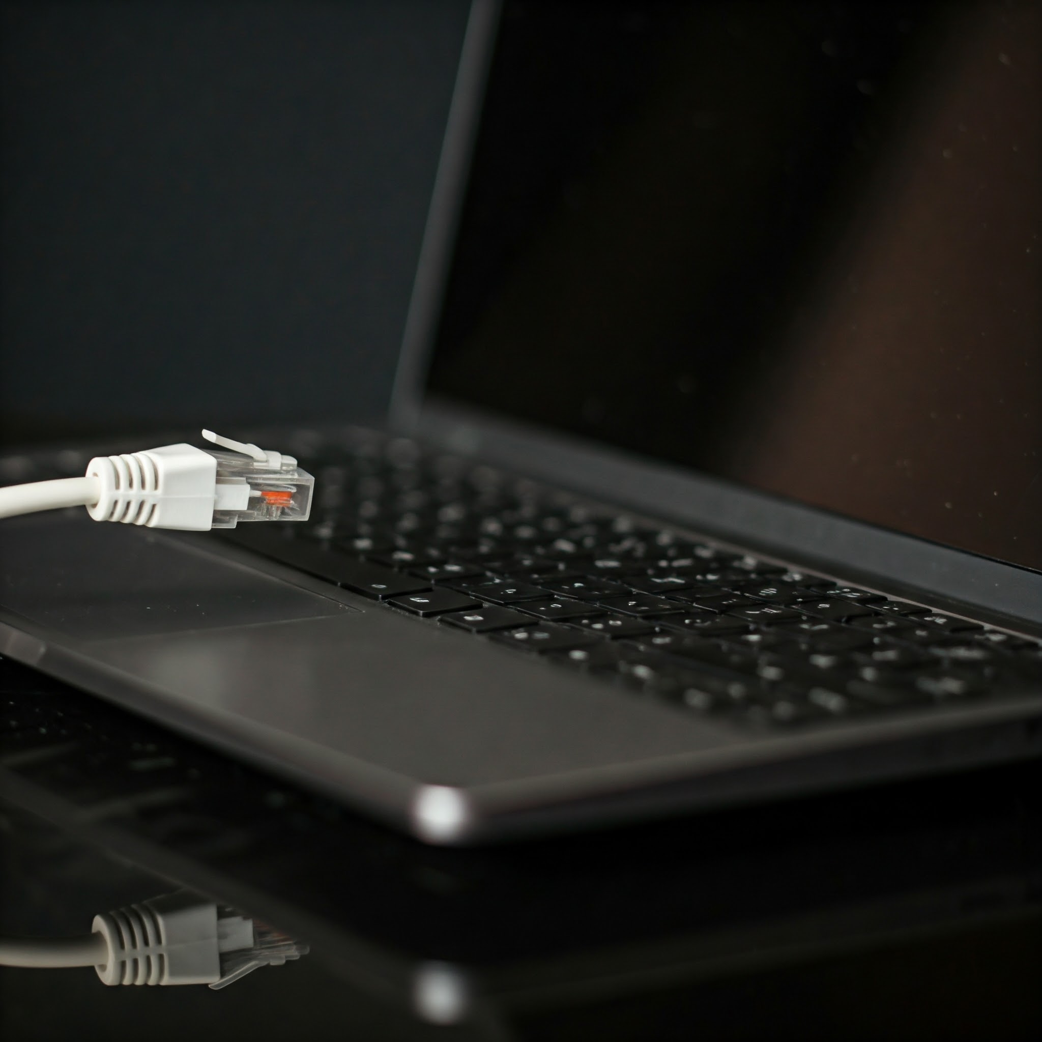 A Buyer's Guide to Laptops with Ethernet Port - Roshan Shahzad